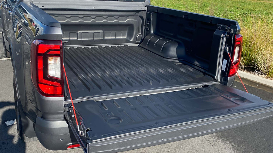 Exterior Vehicle Accessories – Bushranger 4x4 Gear