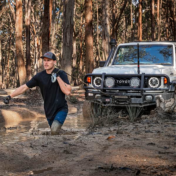 BUSHRANGER WINCHES - Bushranger 4x4 Gear